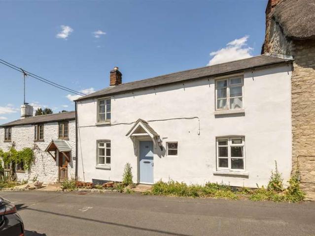 3 Bedroom Terraced House