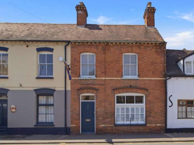3 Bedroom Terraced House