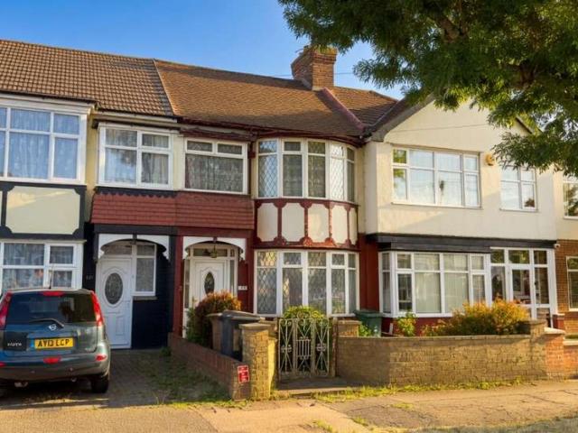 3 Bedroom Terraced House