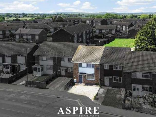3 Bedroom Terraced House