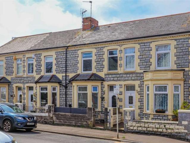 3 Bedroom Terraced House