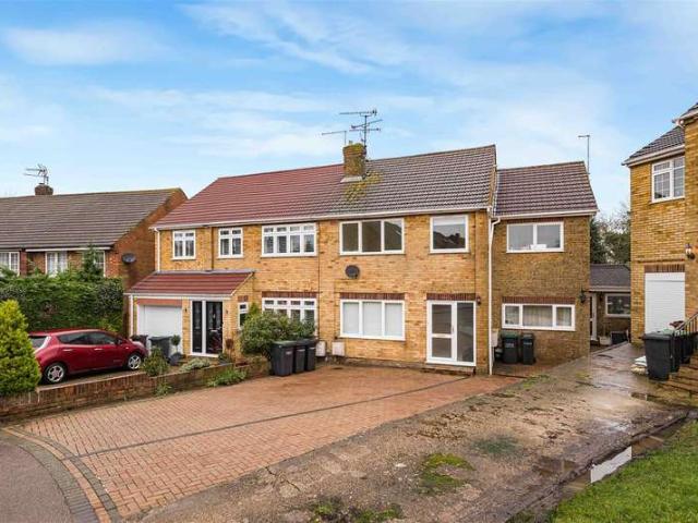 3 Bedroom Terraced House