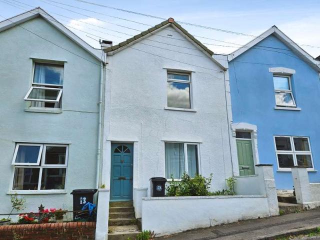 3 Bedroom Terraced House