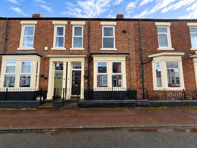 3 Bedroom Terraced House