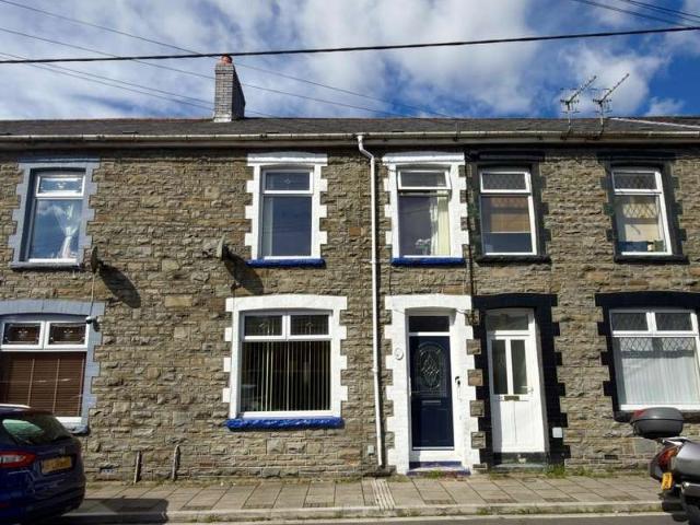 3 Bedroom Terraced House