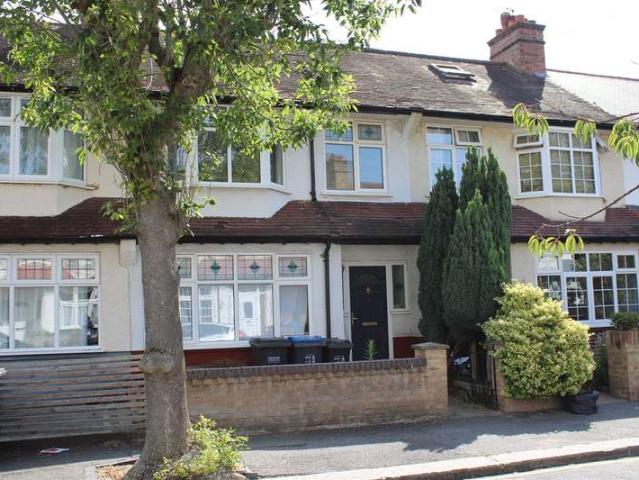 3 Bedroom Terraced House