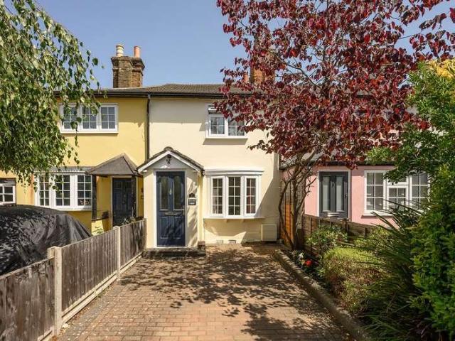 3 Bedroom Terraced House
