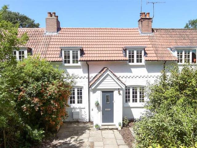 3 Bedroom Terraced House