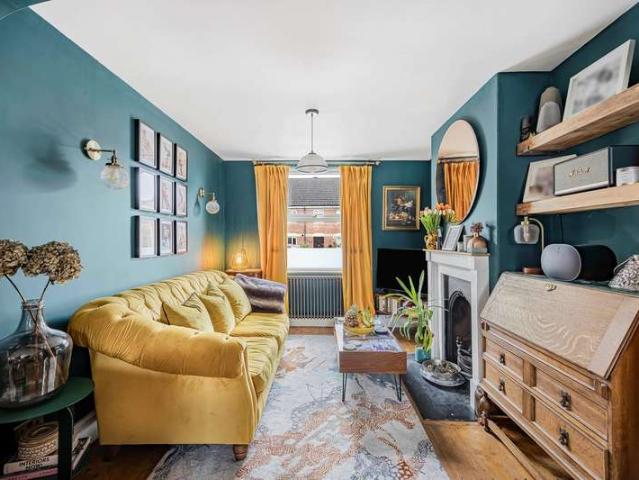 3 Bedroom Terraced House