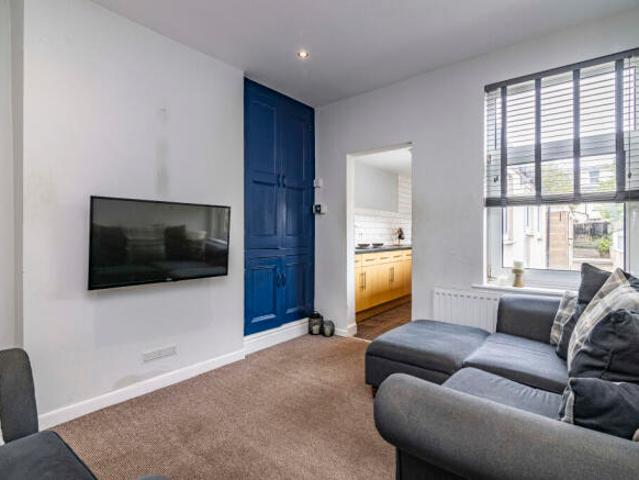 3 bedroom terraced house for rent in 3 Bed House / AUG 2026 / Spacious Garden, LN5