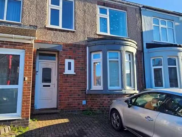 3 bedroom terraced house for rent in 122 Middlemarch Road, Rad.