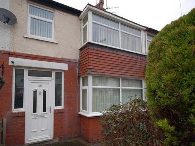 3 bedroom terraced house for rent in 29 Ivy Avenue FY4