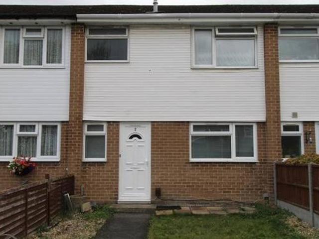 3 bedroom terraced house for rent in 2 Ridgebank Cippenham SL1