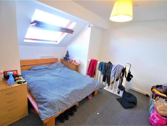 3 bedroom terraced house for rent in 35 Sharrow Street, S11