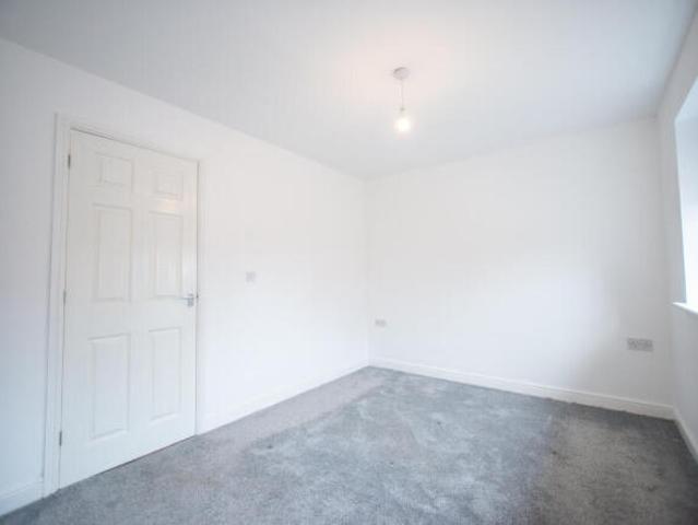 3 bedroom terraced house for rent in 384 Priory Road, Hull, HU5