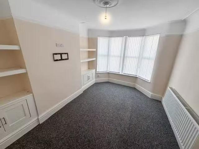 3 bedroom terraced house for rent in 52 Selby Road, Liverpool.