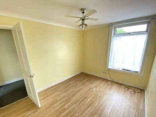 3 bedroom terraced house for rent in 75 Worthing Street Hull HU5