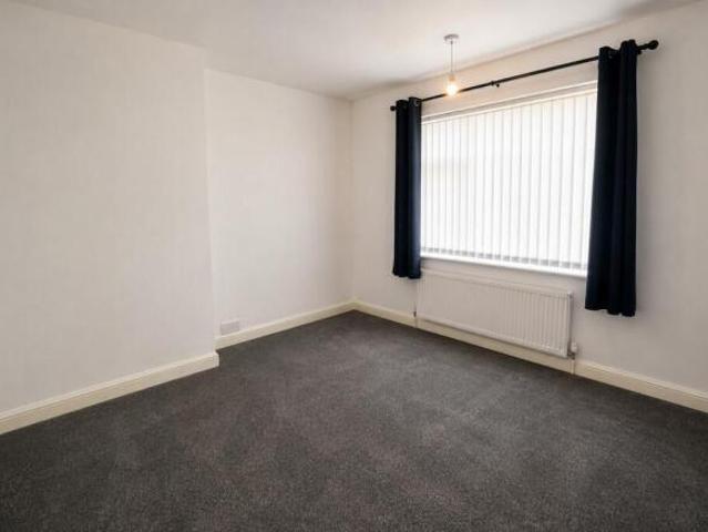 3 bedroom terraced house for rent in 96 Rollason Road, CV6
