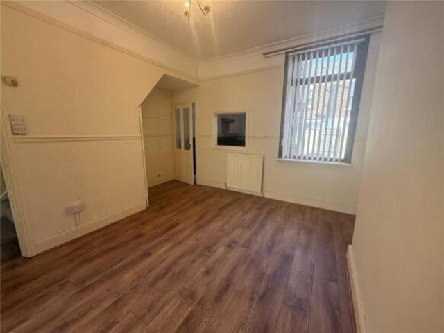 3 bedroom terraced house for rent in Cowley Road, Liverpool, L4