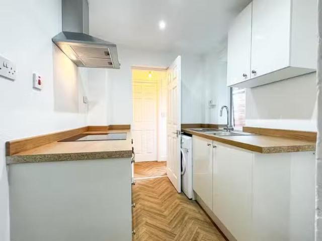 3 bedroom terraced house for rent in Coldbath Road Moseley B13.