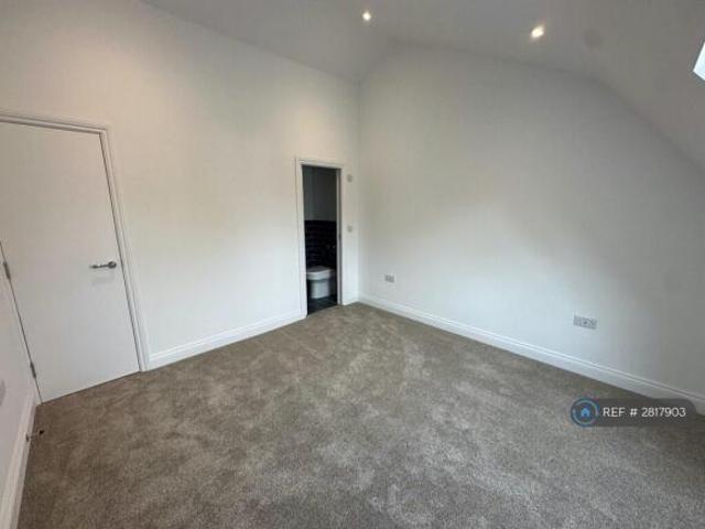 3 bedroom terraced house for rent in College Road, Maidstone, ME15