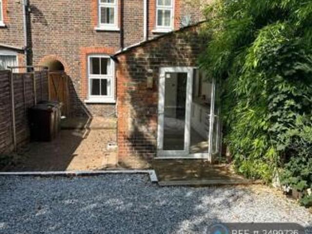 3 bedroom terraced house for rent in College Road, Guildford, GU1