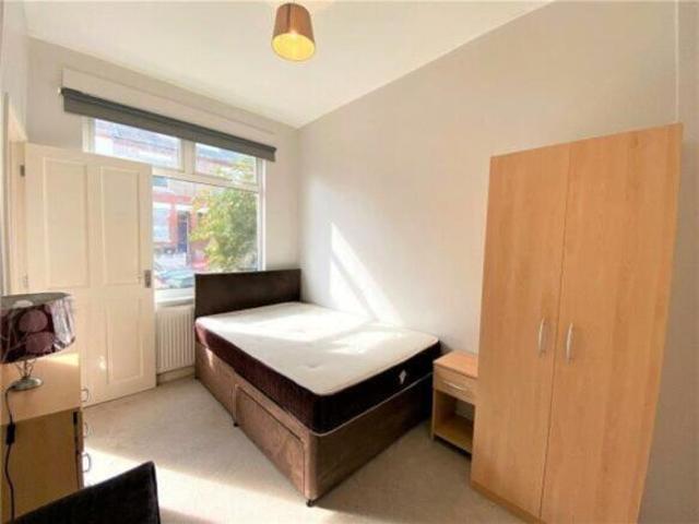 3 bedroom terraced house for rent in Collingwood Road, Coventry, CV5