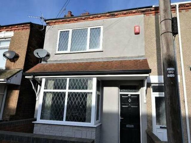 3 bedroom terraced house for rent in Columbia Road Grimsby DN32