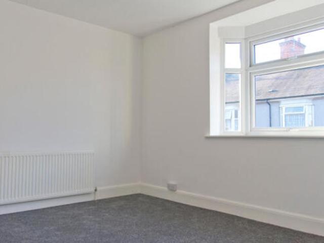 3 bedroom terraced house for rent in Conway Road Rent, Evington, Leicester, LE2