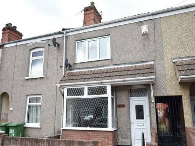 3 bedroom terraced house for rent in Convamore Road Grimsby Lincolnshire DN32