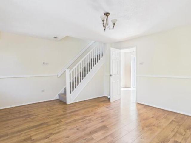 3 bedroom terraced house for rent in Coppice Gate, Cheltenham, Glos, GL51