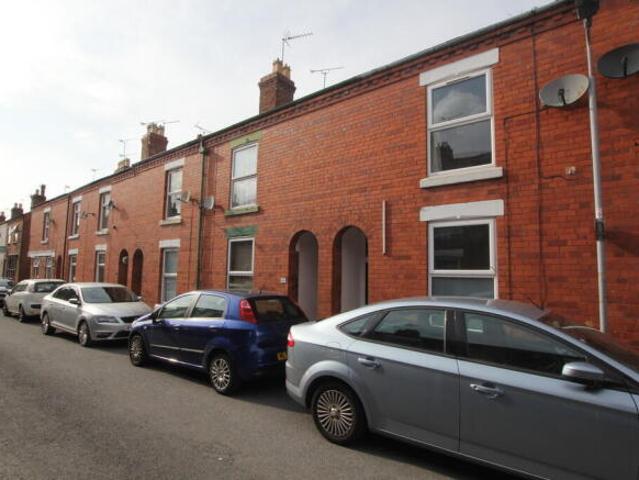 3 bedroom terraced house for rent in Catherine Street, Chester, CH1