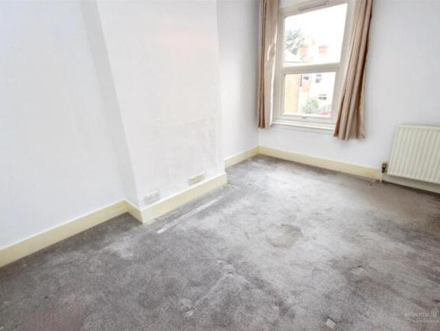 3 bedroom terraced house for rent in Catherine Street, Reading, RG30