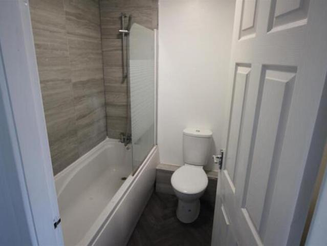 3 bedroom terraced house for rent in Cambria Street, Bolton, BL3