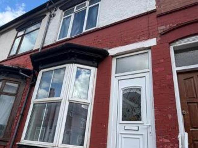 3 bedroom terraced house for rent in Capethorn Road, Smethwick, Sandwell, B66