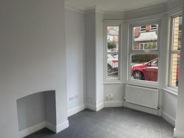 3 bedroom terraced house for rent in Cardigan Road, Reading, Berkshire, RG1