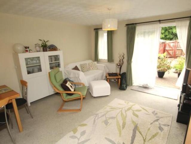 3 bedroom terraced house for rent in Caribou Way, Cambridge, CB1