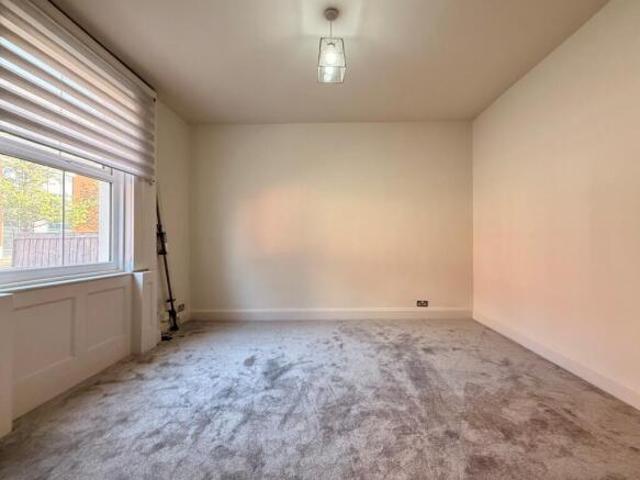 3 bedroom terraced house for rent in Castle Street, WR1