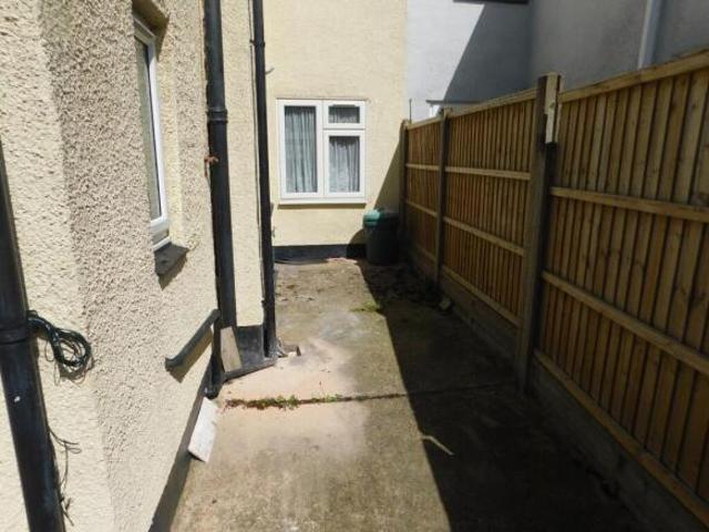 3 bedroom terraced house for rent in Castle Street, Queenborough, ME11