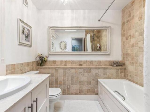 3 bedroom terraced house for rent in Charlwood Terrace, West Putney, SW15
