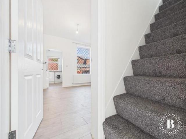 3 bedroom terraced house for rent in Charlotte Road, Highfield, Sheffield, S2