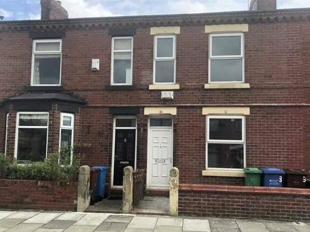 3 bedroom terraced house for rent in Chatham Road Gorton M18