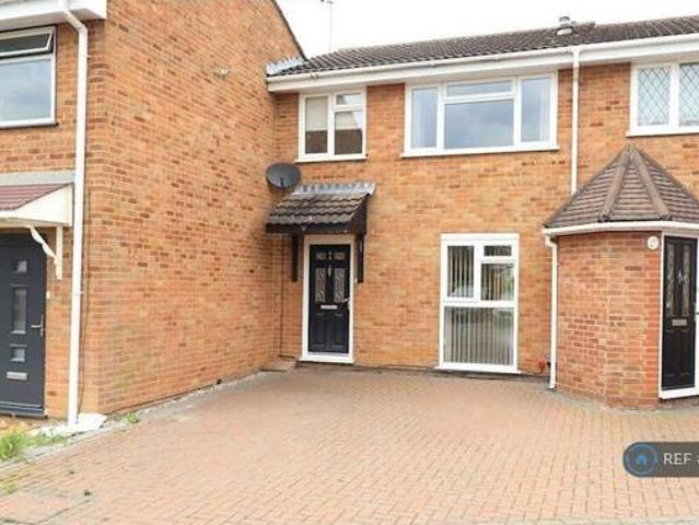 3 Bedroom Terraced House For Rent In Chelmsford