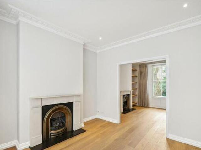 3 Bedroom Terraced House For Rent In Chelsea, London