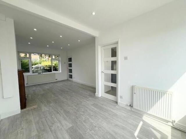 3 bedroom terraced house for rent in Chipping Road, BL1