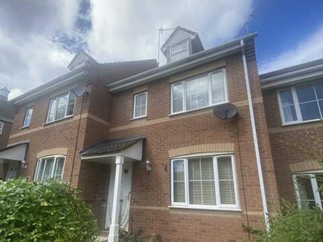 3 bedroom terraced house for rent in City centre 3 bedroom house Call Book Today CV1