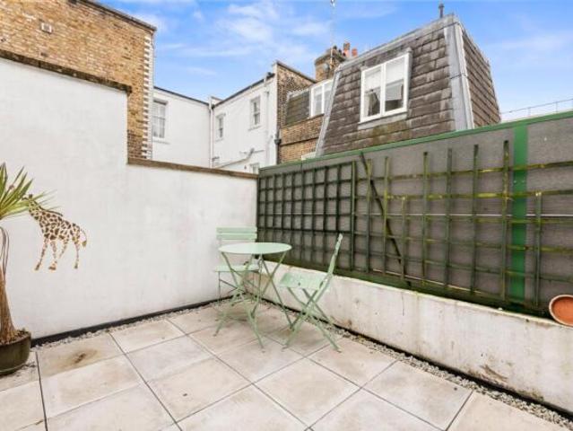 3 bedroom terraced house for rent in Clareville Street, South Kensington, SW7