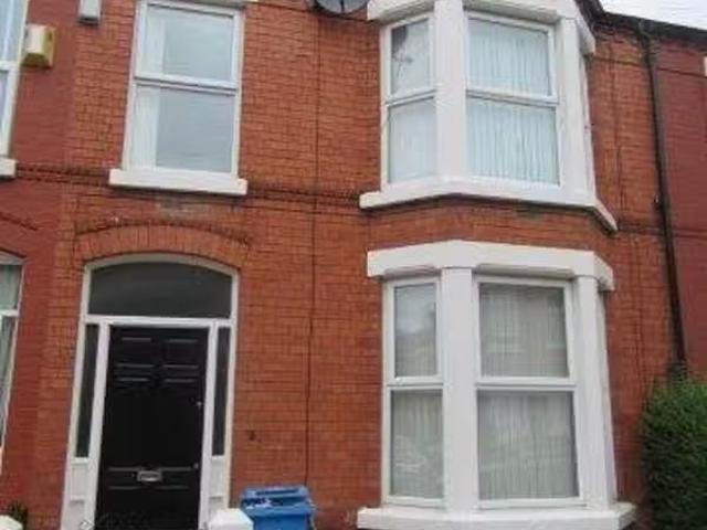 3 bedroom terraced house for rent in Claremont Road, L15