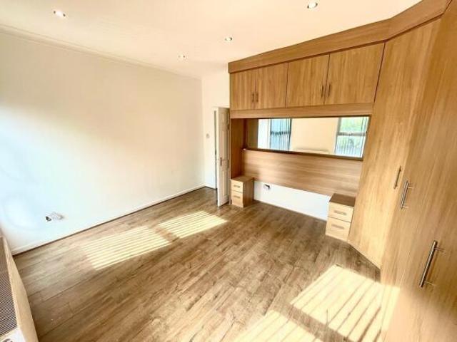 3 bedroom terraced house for rent in Claridge Road, Chorlton, M21