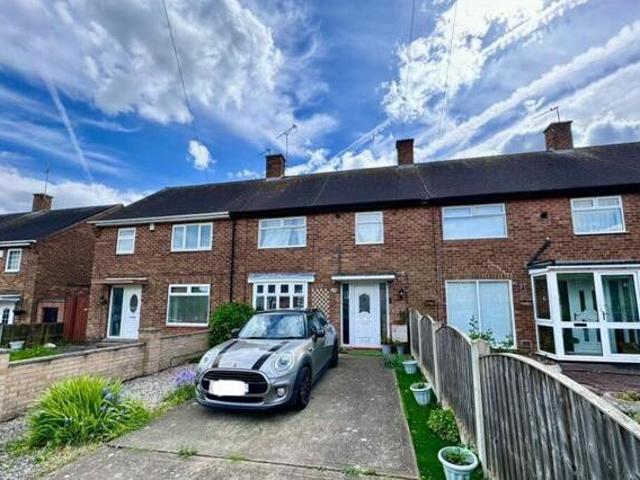3 Bedroom Terraced House For Rent In Clifton